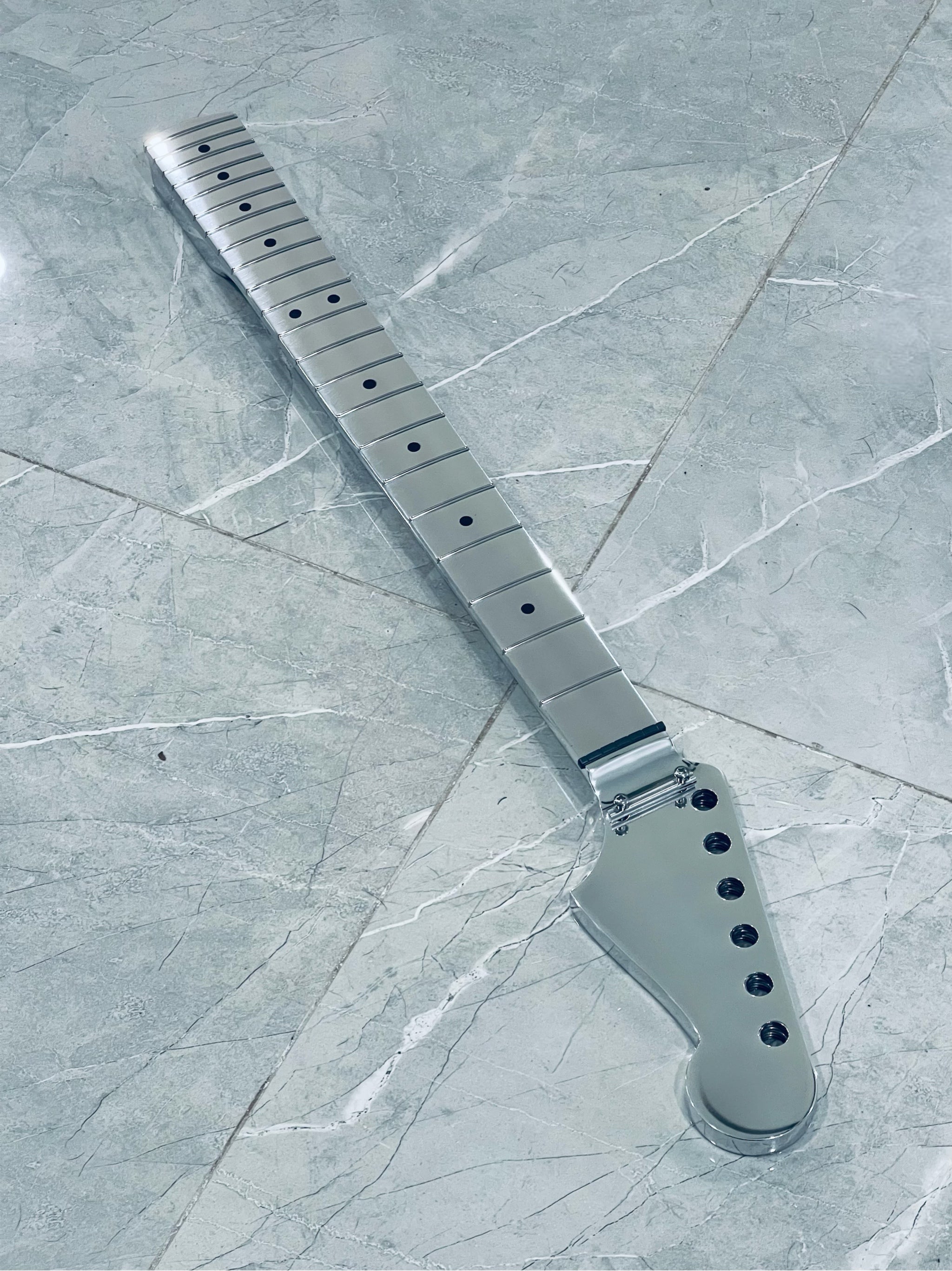 In-Stock Licensed Jazzmaster® Replacement Necks – Hoxey Guitars